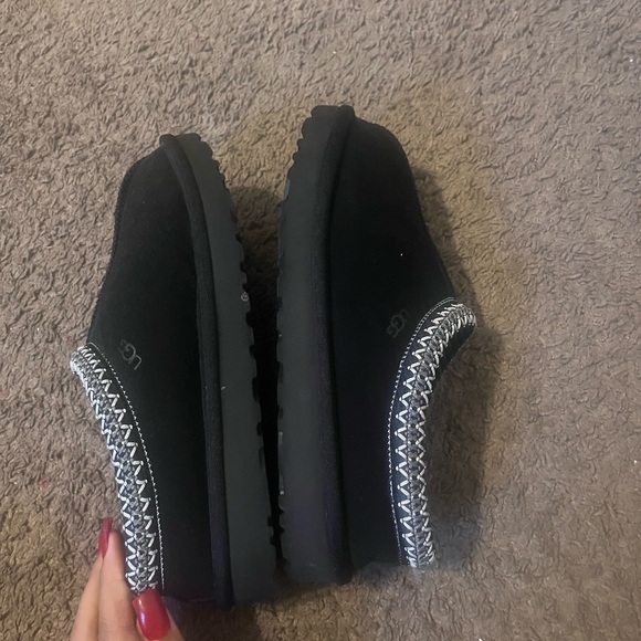 UGG | Shoes | Copy Copy Black Tasman Uggs Slippers | Poshmark